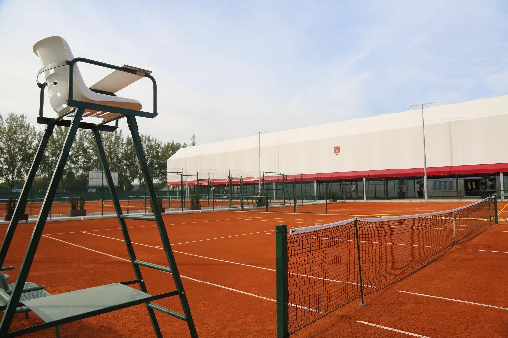 Adriano Panatta inaugura il suo Racquet Club: "Riprendiamoci la nostra ...